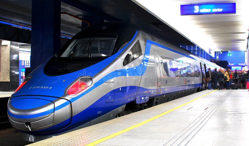 New Pendolino High-speed Tilting Train Editorial Photography - Image of ...