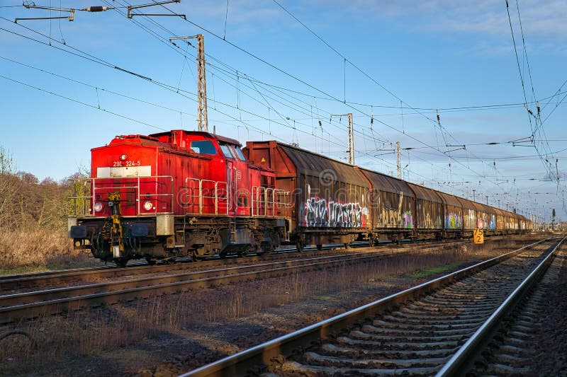 Train on Railroad Surrounded by Trees Editorial Photography - Image of ...