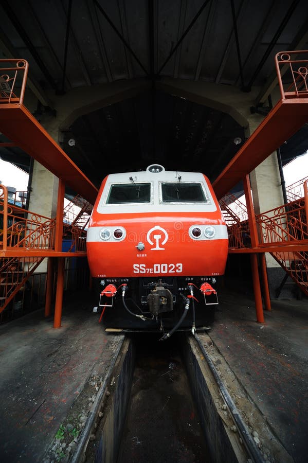 Train repair shop editorial stock image. Image of connection - 26541809