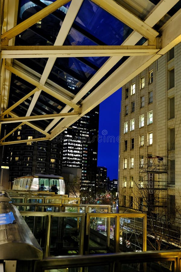 A train at seattle editorial stock image. Image of seattle - 94682129