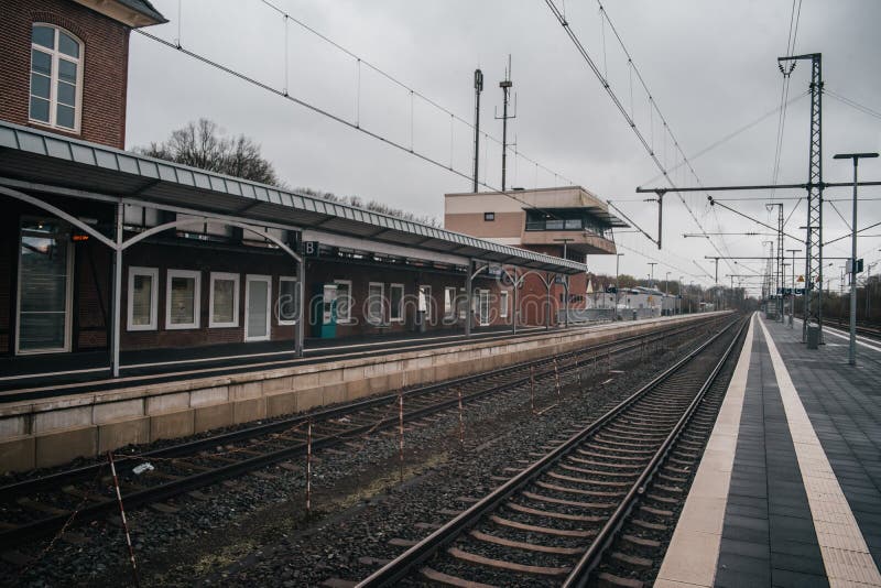 Train station platform editorial image. Image of locomotive - 144962150