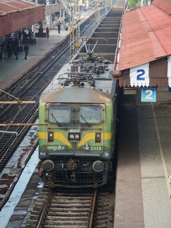 A Train Stopping at the Platform in Delhi, India Editorial Stock Photo ...