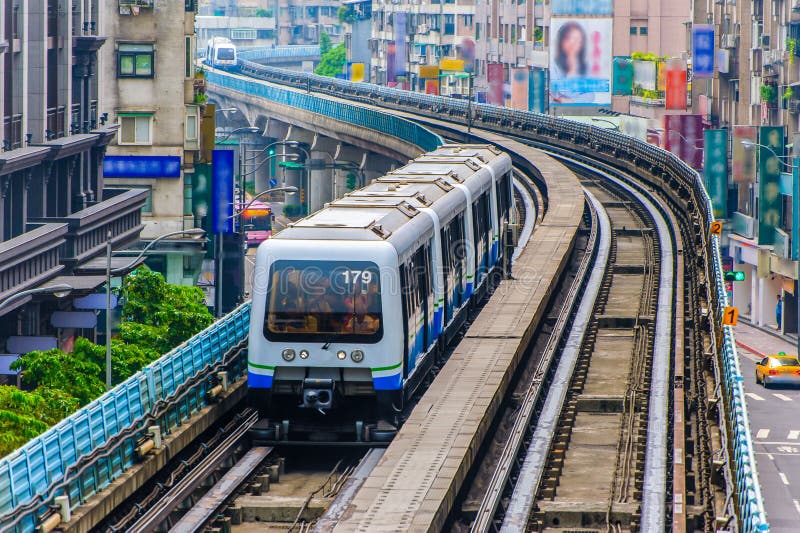 Train of Taipei Metro System Stock Image - Image of passenger, city ...