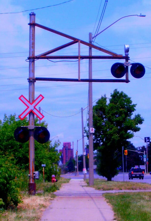 Train Tracks Stop Tree& X27;s Sky Blue Stock Image - Image of stop ...
