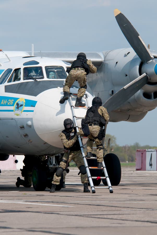 Training of Anti-terrorist Units Editorial Photo - Image of black ...