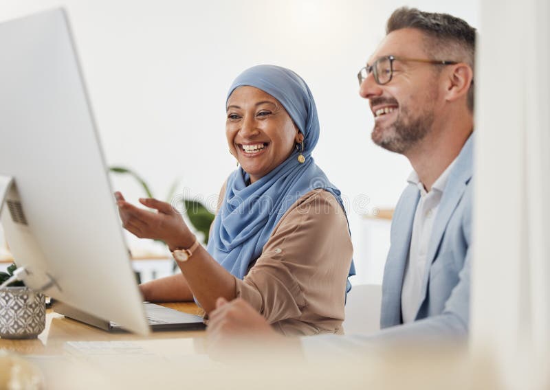 Training, Feedback and Computer with Business People in Office for Creative, Diversity and ...