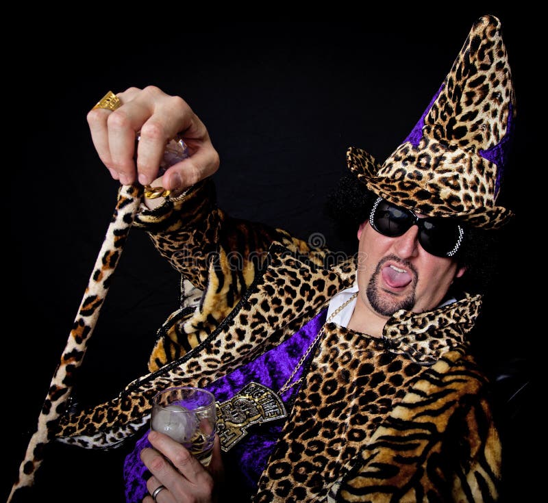 Traje del chulo imagen de archivo. Imagen de aguja, vestido - 40865139