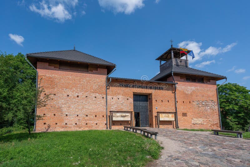 Trakai Peninsula Castle - Trakai History Museum - Trakai, Lithuania ...