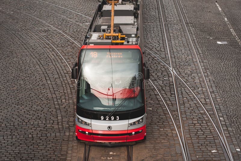 Tram Skoda 15 T redaktionelles stockfoto. Bild von glas - 39553978