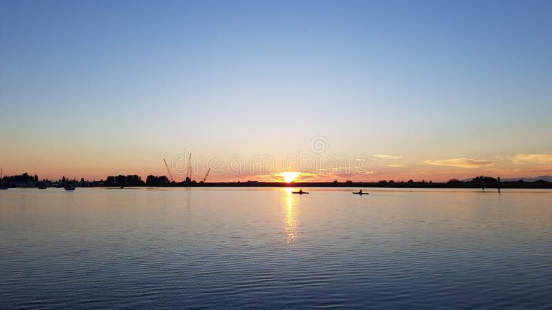 Tramonto tranquillo immagine stock. Immagine di paesaggio - 80496275