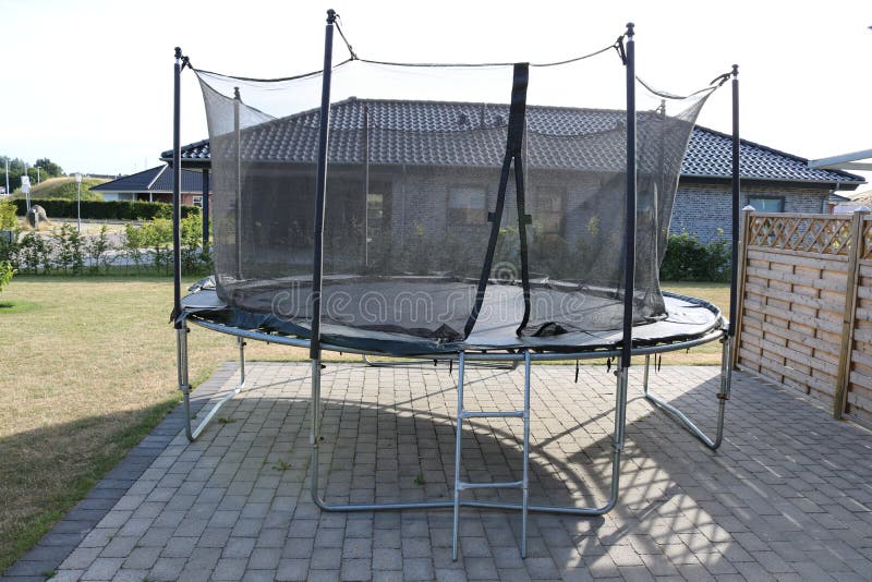 Trampoline. Jumping Trampoline. Outdoor Trampoline with Safety Net ...