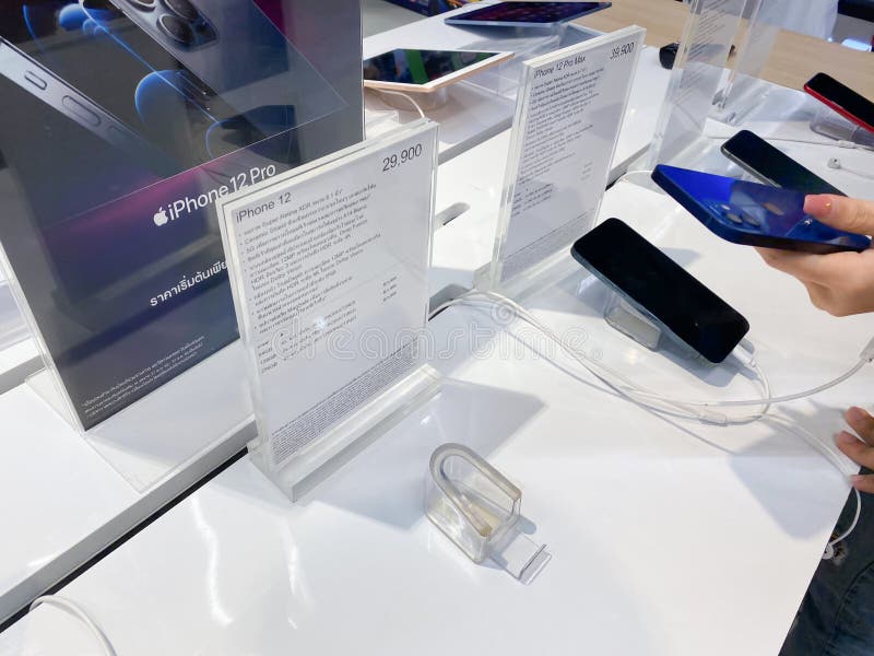 Trang, Thailand December - 6,2020 : Customer Try Iphone 12 for Make ...
