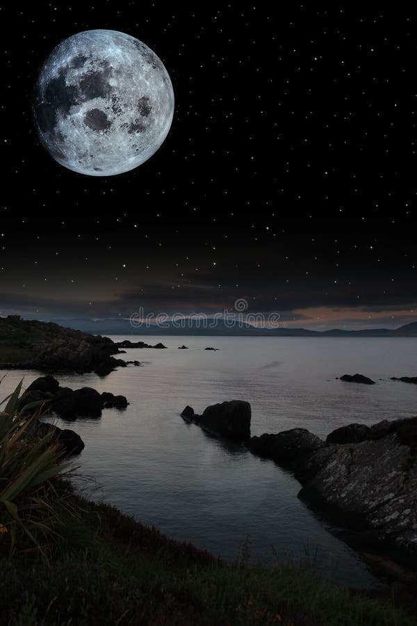 Tranquil Night Time Coastal Irish View Stock Photo - Image of night ...