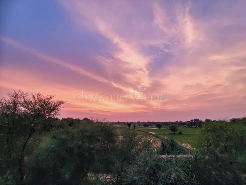 Sky, Horizon, Afterglow, Dawn Picture. Image: 112568437