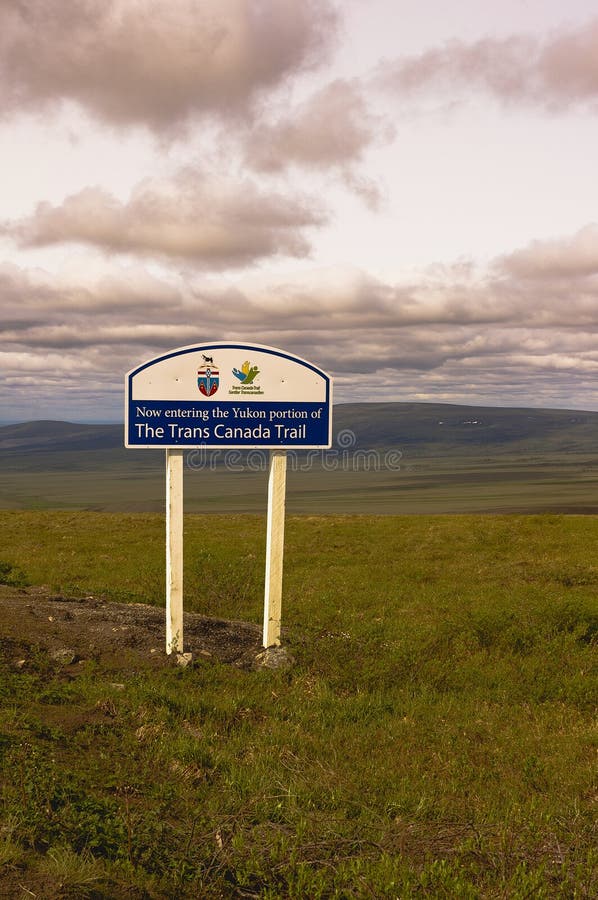 Trans Canada Trail Sign in the Canadian Arctic Editorial Photography ...
