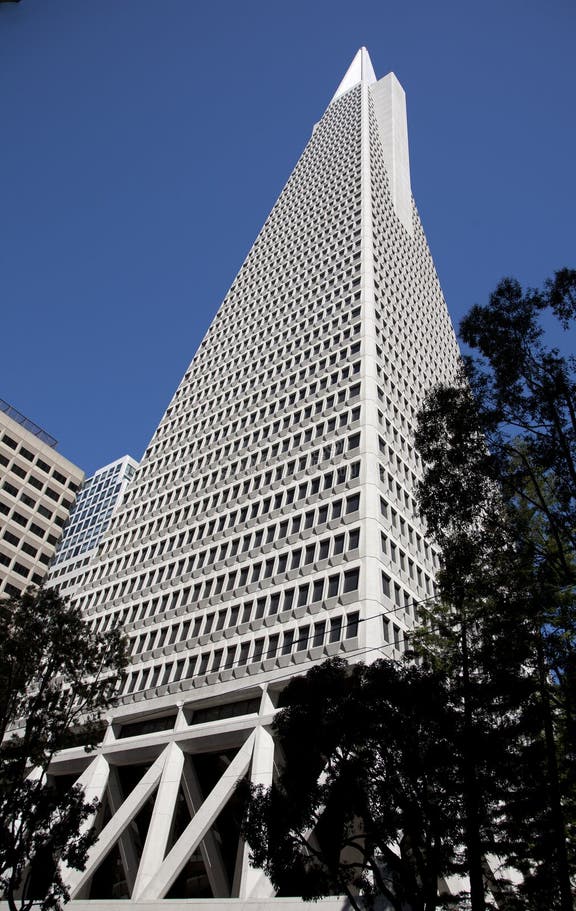 Transamerica Building editorial photography. Image of landmark - 20760717