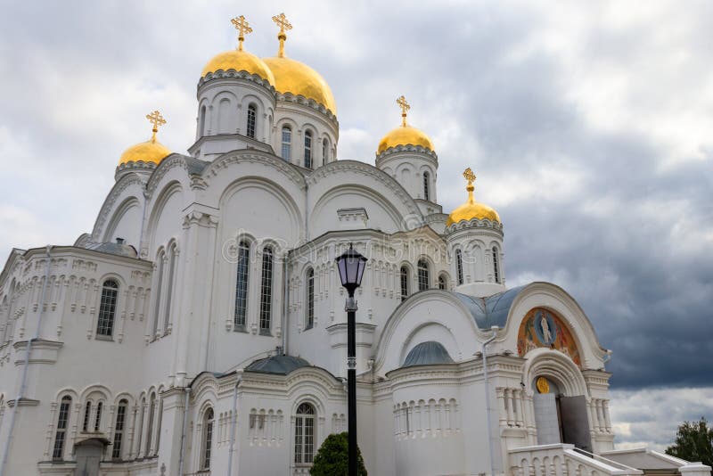 Transfiguration Cathedral of Holy Trinity-Saint Seraphim-Diveyevo ...