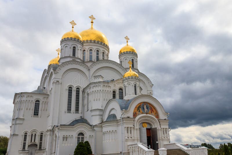 Transfiguration Cathedral of Holy Trinity-Saint Seraphim-Diveyevo ...