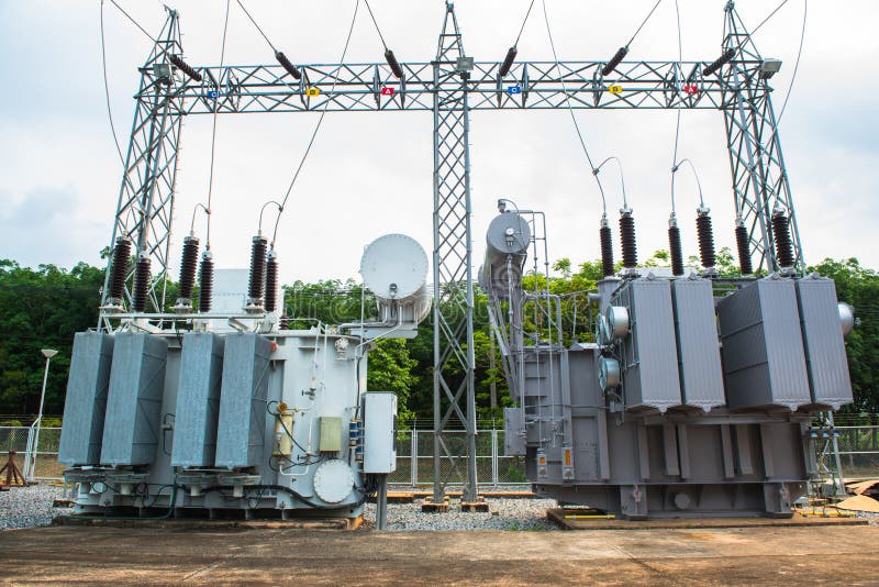 Transformatorstation fotografering för bildbyråer. Bild av energi ...