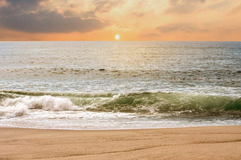 Translucent Surf Wave at the Edge of the Lagoon Stock Photo - Image of ...