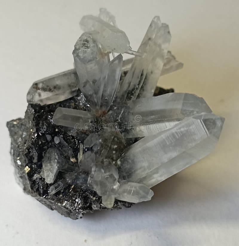 Sphalerite Crystals Stock Illustrations – 7 Sphalerite Crystals Stock ...