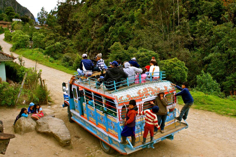Transport En Commun En Colombie Rurale Image stock éditorial - Image du ...