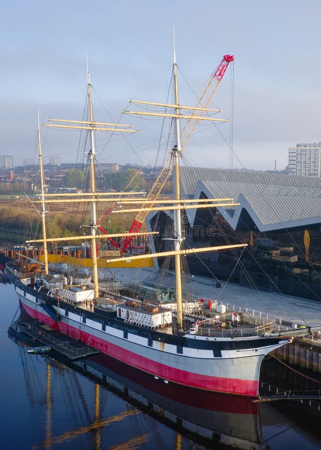 Transport Museum and Tall Ship on the River Clyde Editorial Stock Image ...
