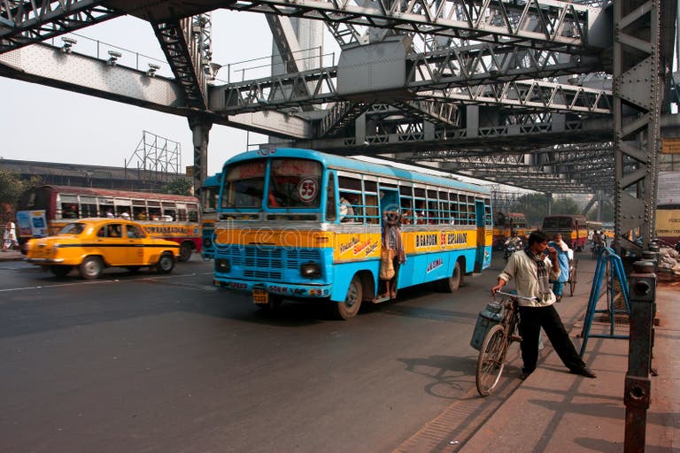 Transport Traffic on the Famous Howrah Bridge Editorial Stock Photo ...