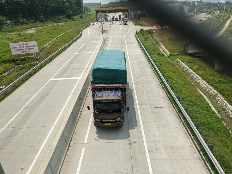 Trans Java Toll Road Infrastructure that Connects the Cities of Jakarta ...