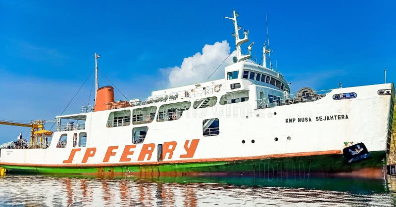 Transportation Ferry of Lombok Island Editorial Image - Image of island ...