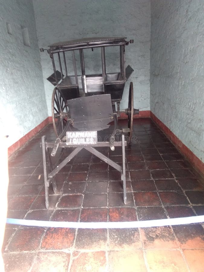 Transportation editorial photography. Image of kalesa - 125968597