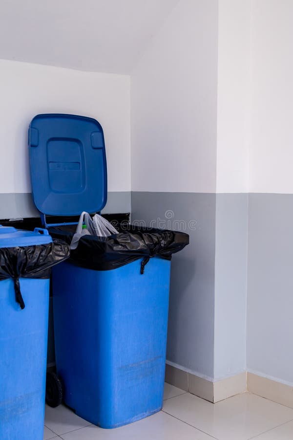 Trash Can, Garbage Bin on a Floor, Plastic Wheel for Waste Container ...