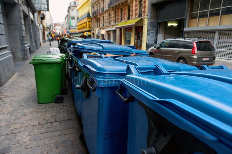 Trash of the City at Winter Stock Image - Image of disposal, trash ...