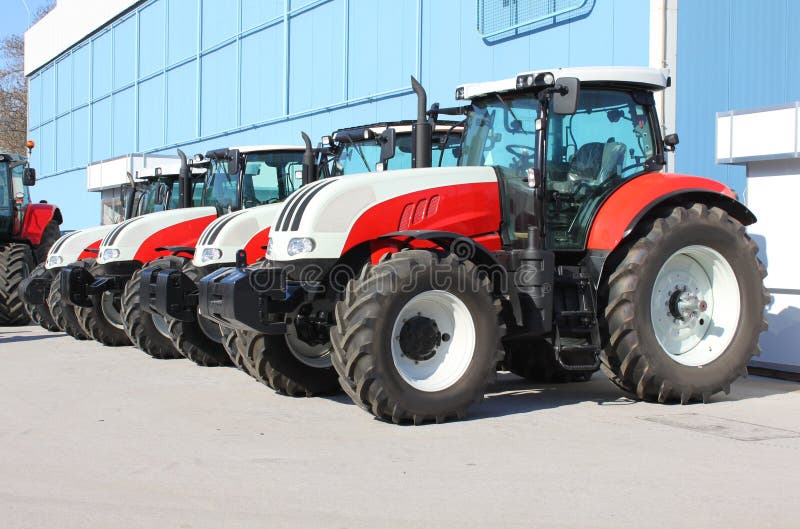 Tratores foto de stock. Imagem de transporte, trator - 19067508