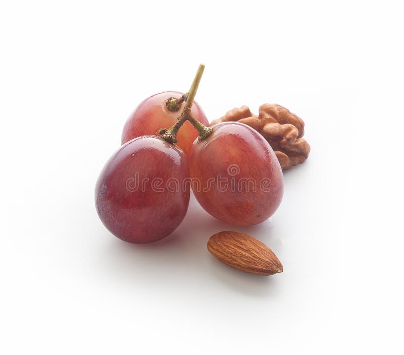 Trauben und Nuss stockbild. Bild von frisch, frucht, mandel - 33990649
