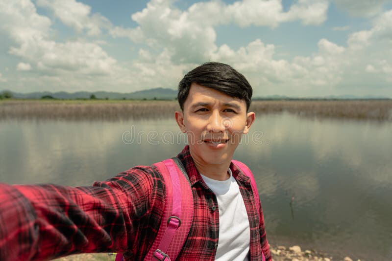 Man Taking Selfie at the Lake in Summer Time Stock Image - Image of ... Man Taking Selfie at the Lake in Summer Time Stock Image - Image of ...