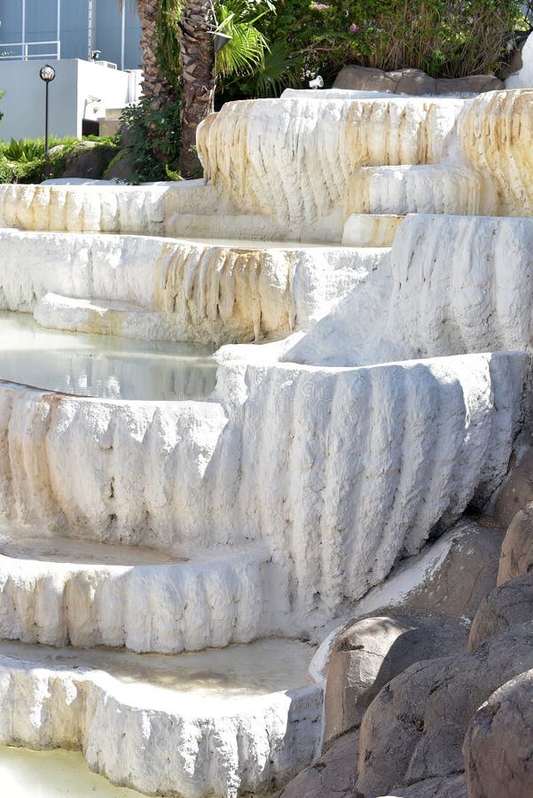 1,551 Photos de Travertin Calcaire - Photos de stock gratuites et ...