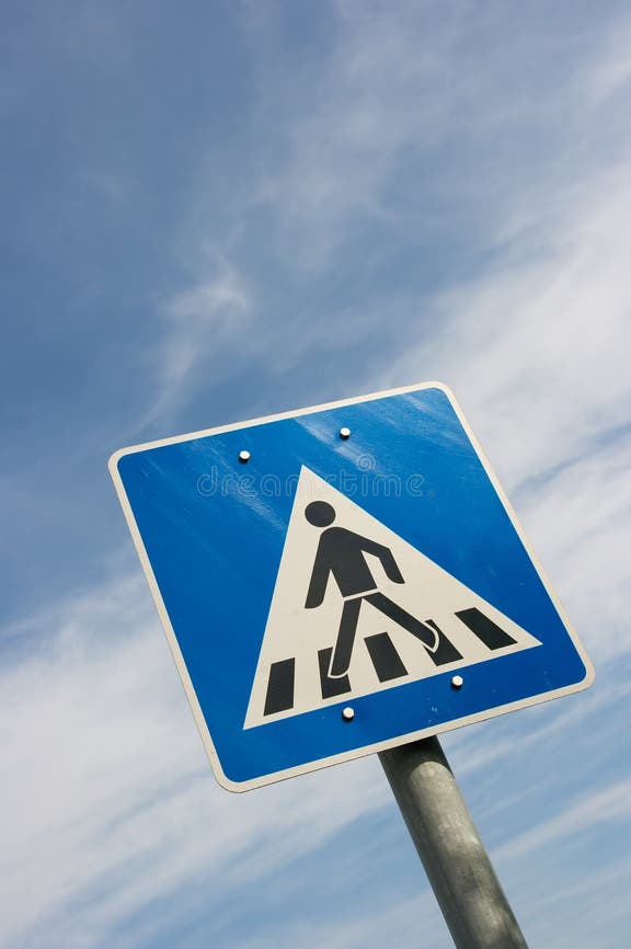 Travesía imagen de archivo. Imagen de advierta, urbano - 3535995