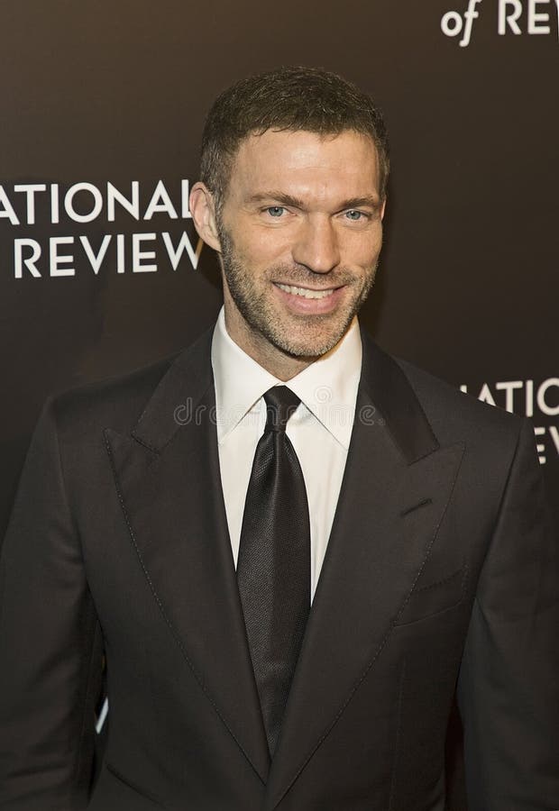 Travis Knight Attends NBR Spricht Gala Zu Redaktionelles Bild - Bild ...