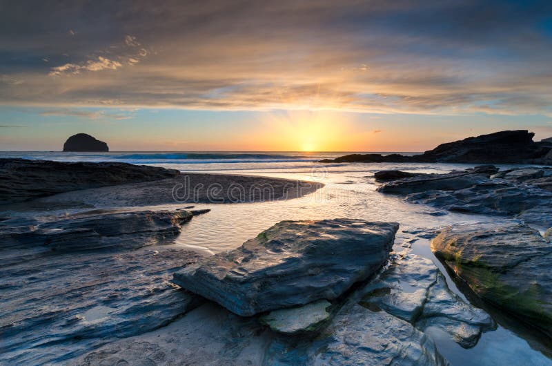 Trebarwith Strand Beach Cornwall July Heatwave Editorial Stock Image ...