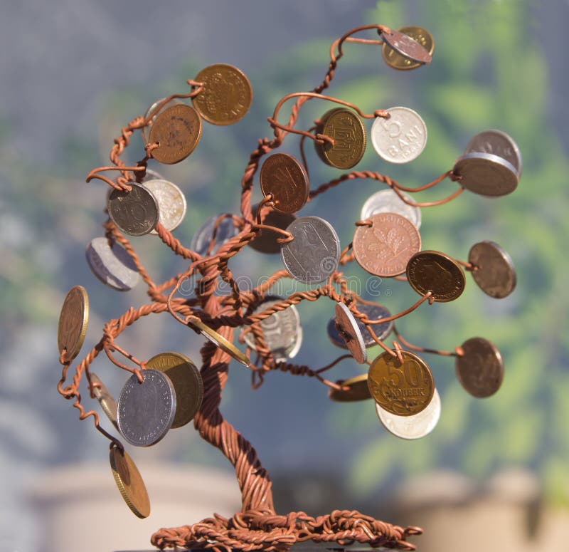 273 Pound Coin Tree Photos - Free & Royalty-Free Stock Photos from ...
