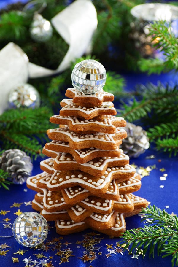 Tree of ginger cookies stock image. Image of dessert - 43933815