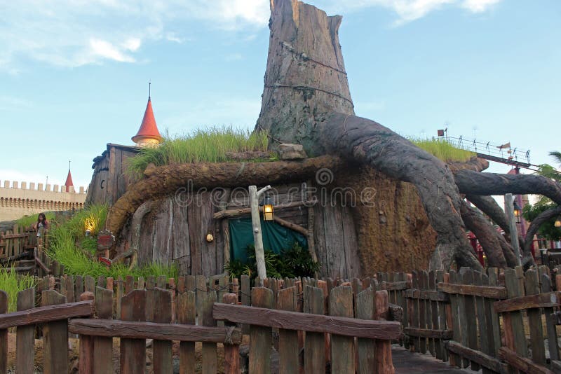 Tree House Facade at Universal Studios Singapore in Sentosa, Singapore ...