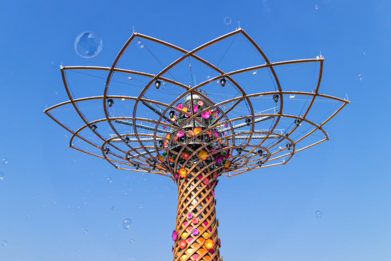 The Tree of Life - Expo 2015 Editorial Stock Photo - Image of milan ...