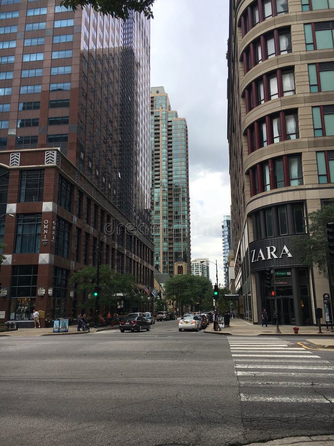 NYC street level editorial photo. Image of cars, trees - 127859246