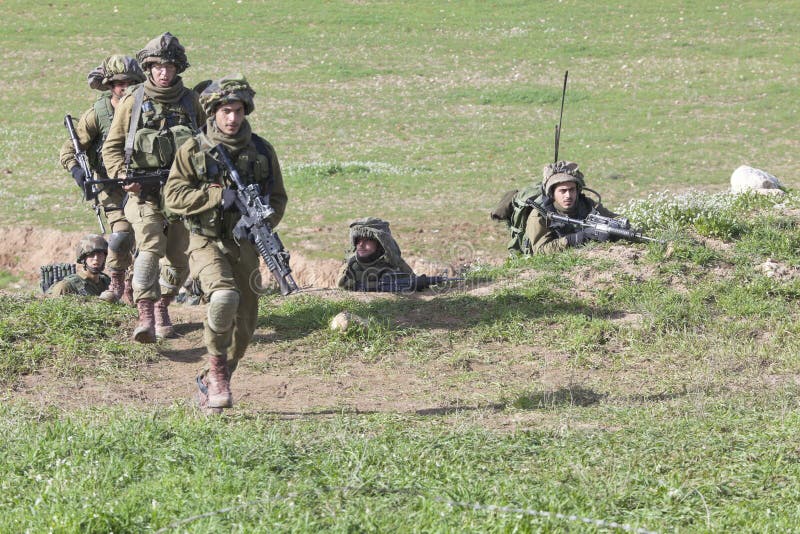 Treinamento Israelita Do Soldado Imagem de Stock Editorial - Imagem de ...