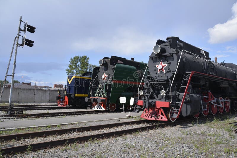 Tren retro foto de archivo. Imagen de retro, pista, pasajero - 231705530