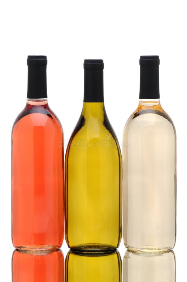Tres Botellas De Vino Sobre Un Fondo Blanco Foto de archivo - Imagen de ...