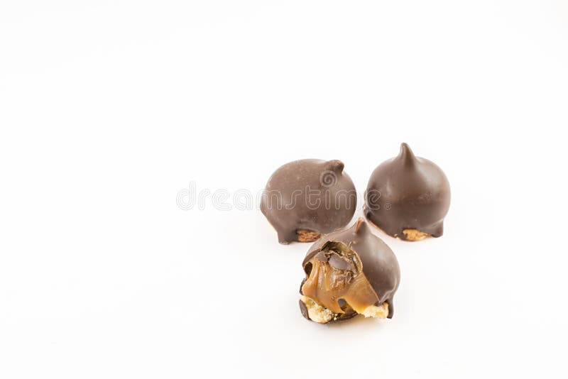 Tres Conos De Dulce Y De Chocolate Imagen de archivo - Imagen de ...