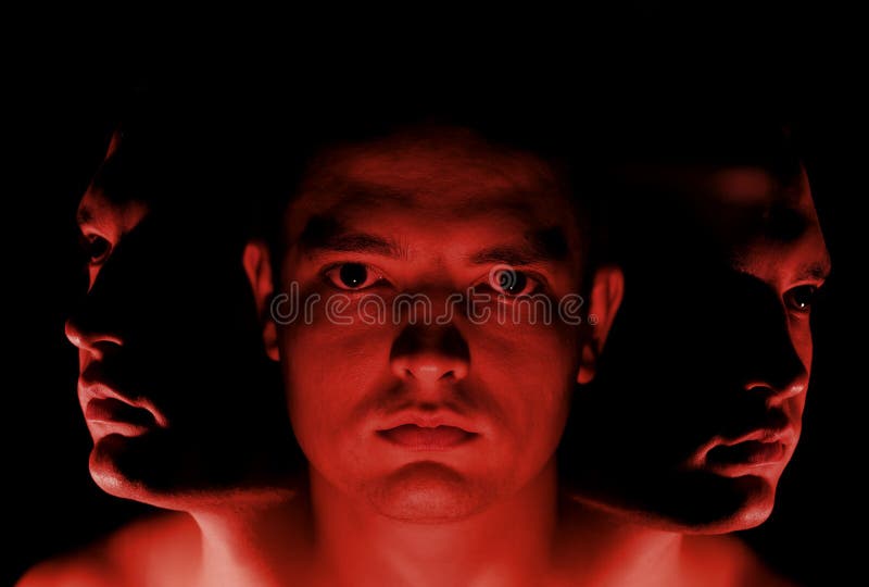 240 Hombre Con Tres Cabezas Fotos de stock - Fotos libres de regalías de Dreamstime